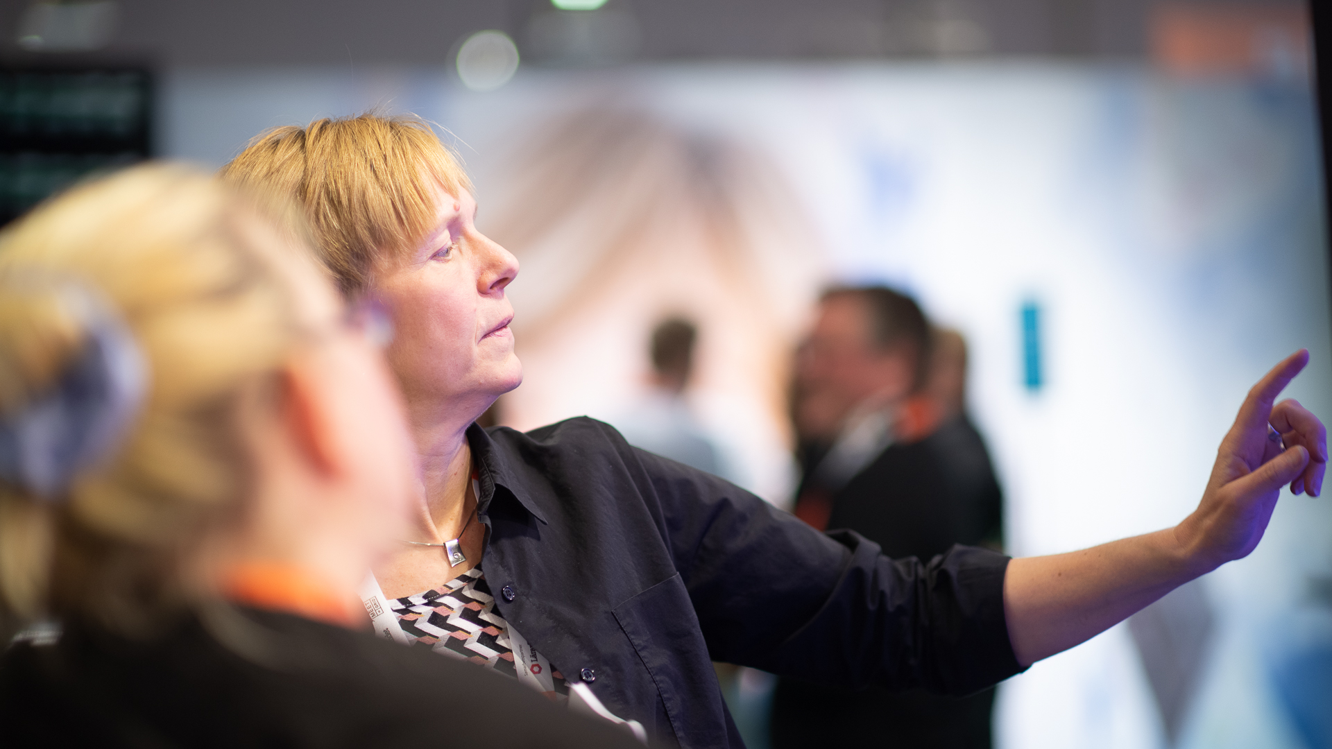 Tech Tuesday with Combitech: The Smart Factory – Digital transformation ...